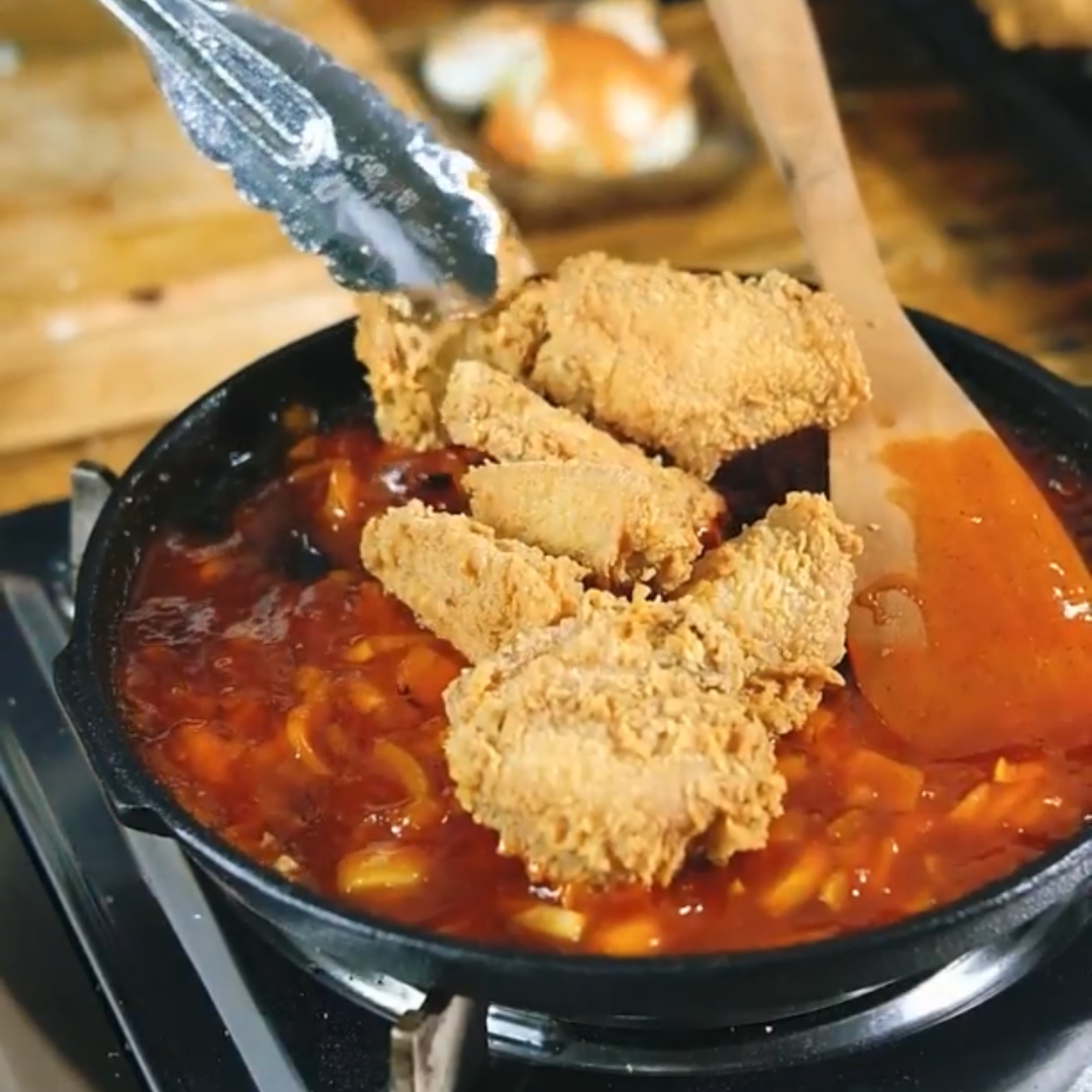 Cheesy Chicken Wings | @skitchen_idn